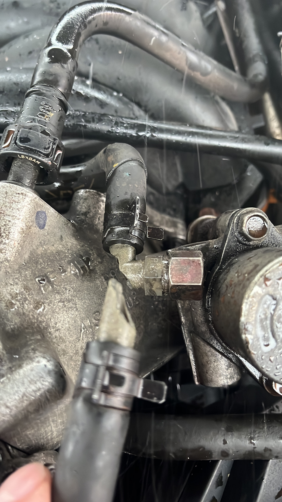 Клапан системы охлаждения — Land Rover Range Rover Sport (1G), 4,4 л ...