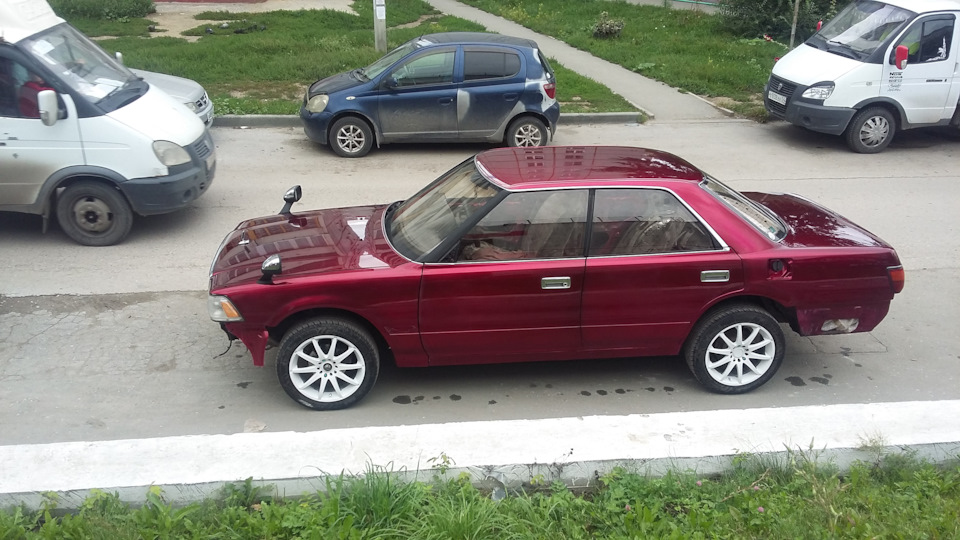 Первый выезд на дорогу — Toyota Crown (S130), 2 л, 1991 года | кузовной ...