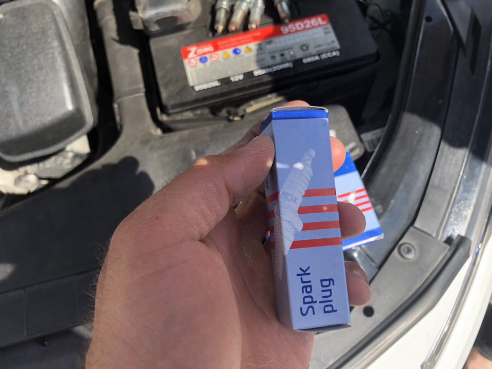 Замена свечей Kia k5 lpi lpg — KIA K5 (1G), 2 л, 2013 года | плановое ...