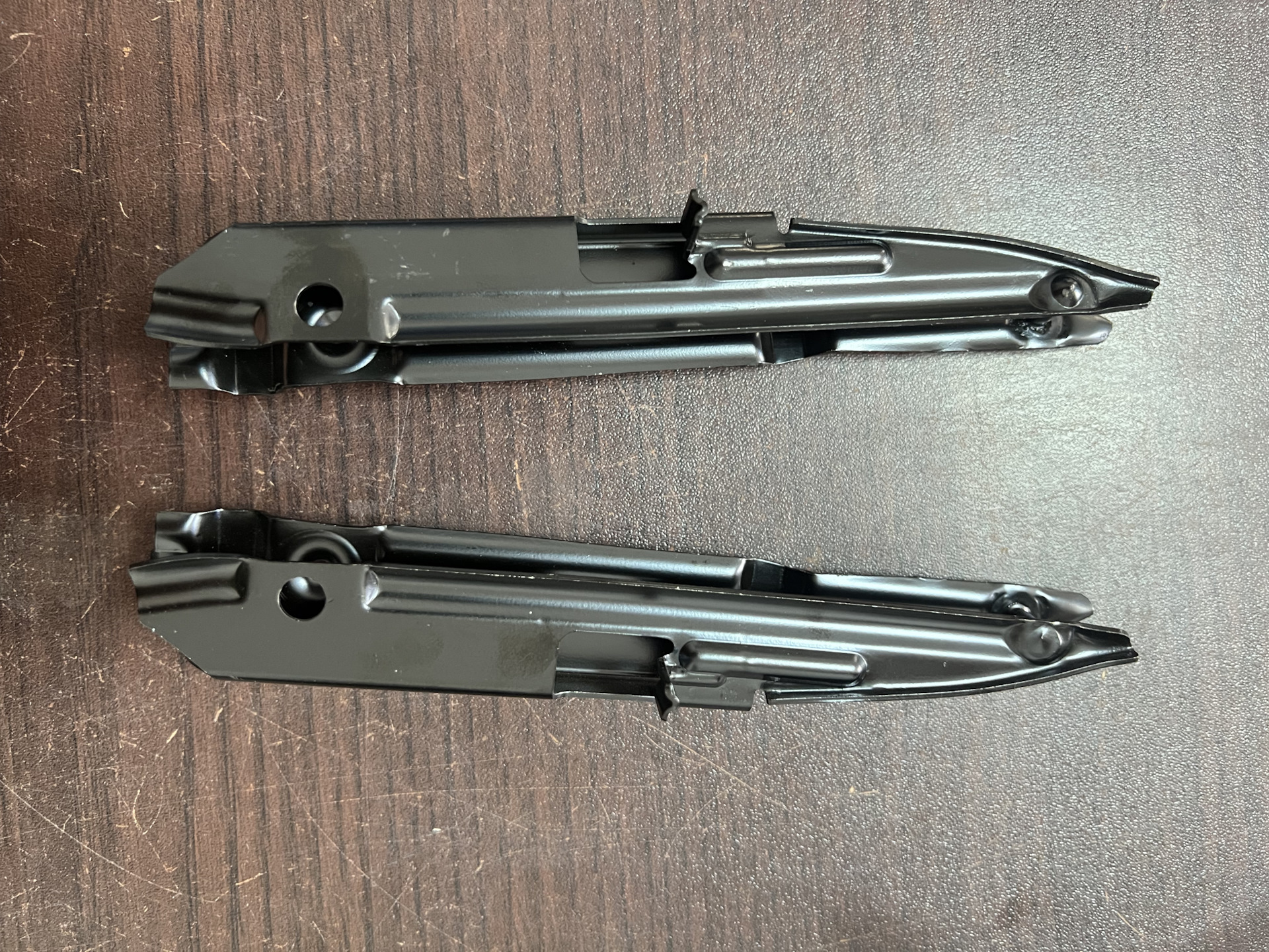 Замена направляющих переднего бампера — Mercedes-Benz S-Class (W221), 5 ...