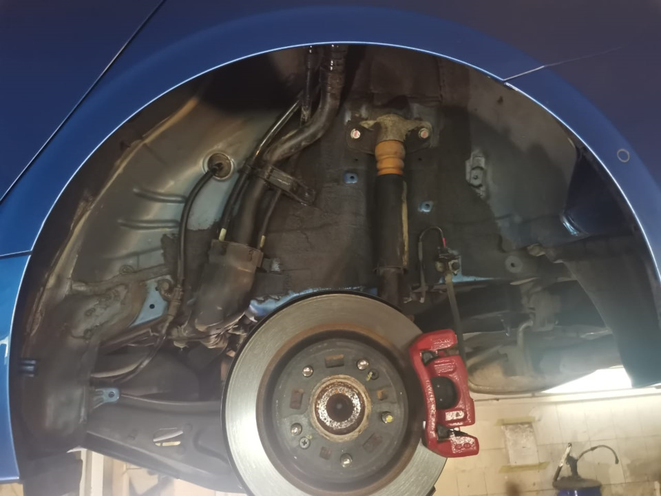 Dinitrol 479: жидкая шумоизоляция и антикор днища, арок — KIA Proceed ...