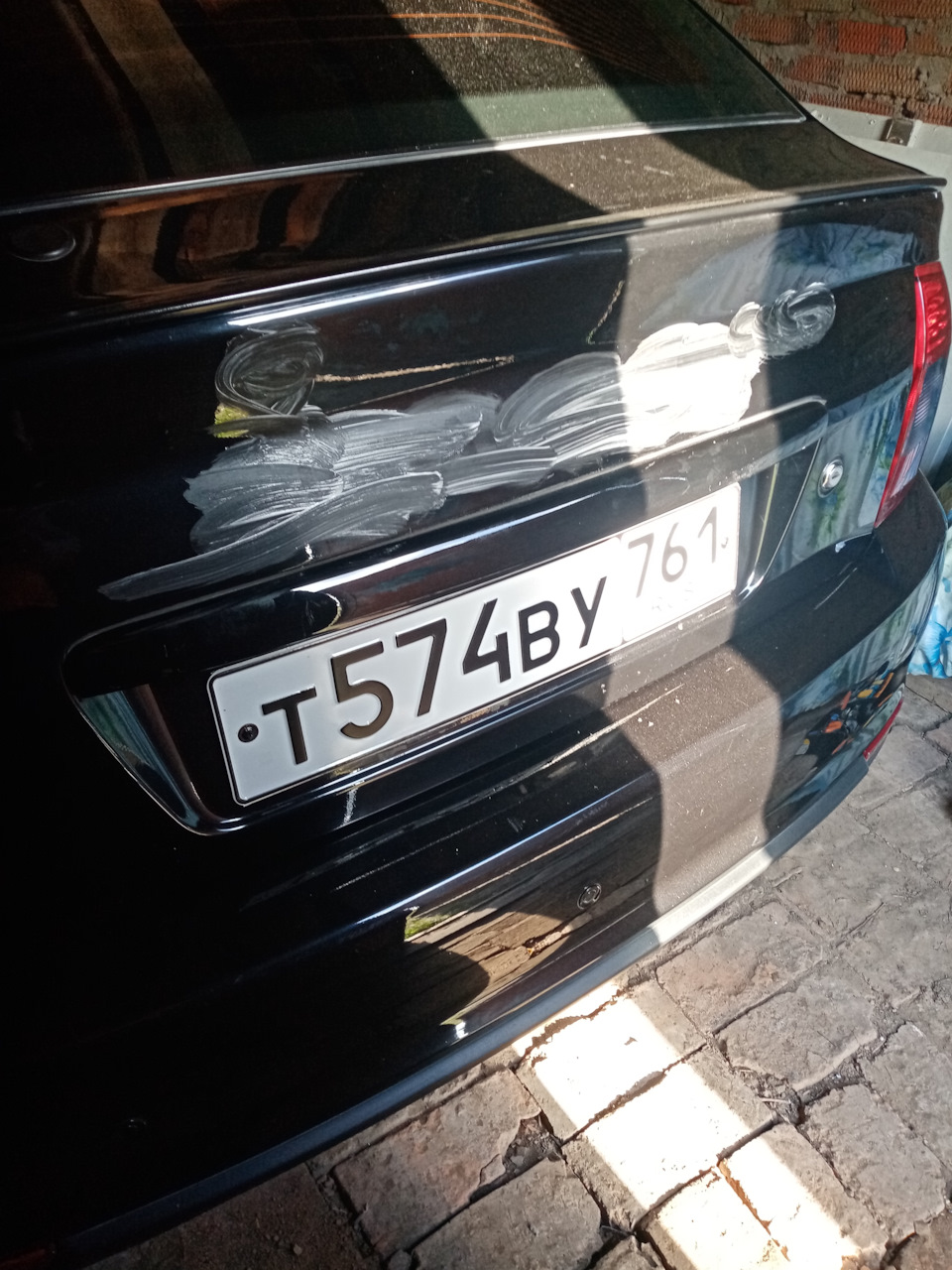 Надпись priora и плафон люкс для задних пассажиров — Lada Приора ...