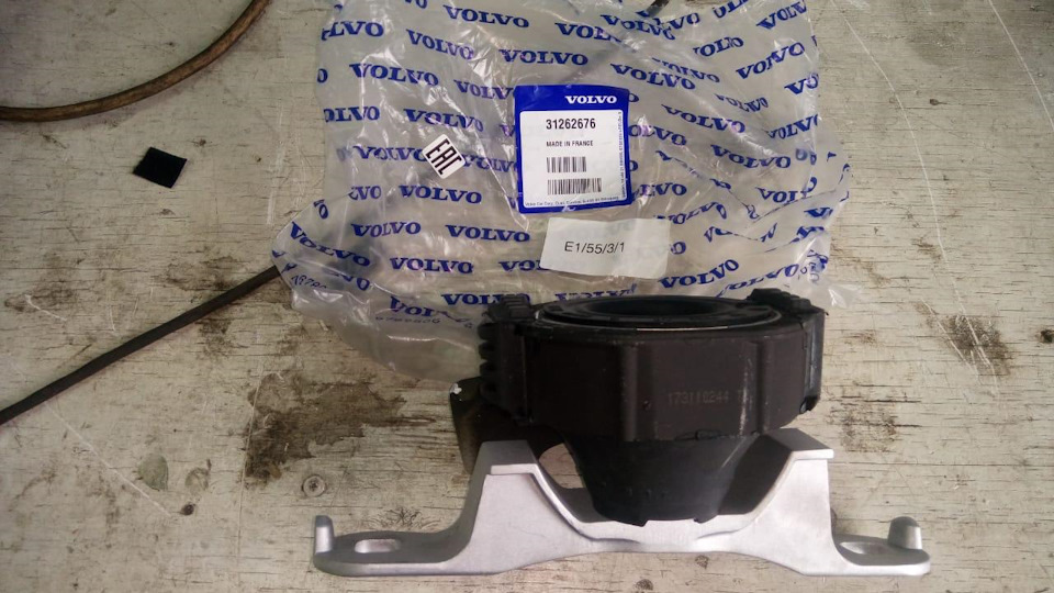 14. Замена ступицы и подушки двигателя. — Ford Focus ST II, 2,5 л, 2008 ...