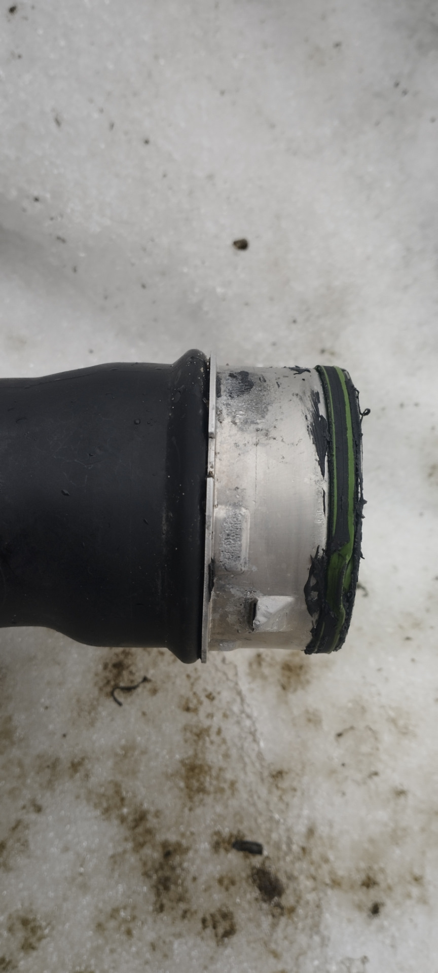 Обслуживание передних тормозов, замена масла в ДВС и небольшое ...