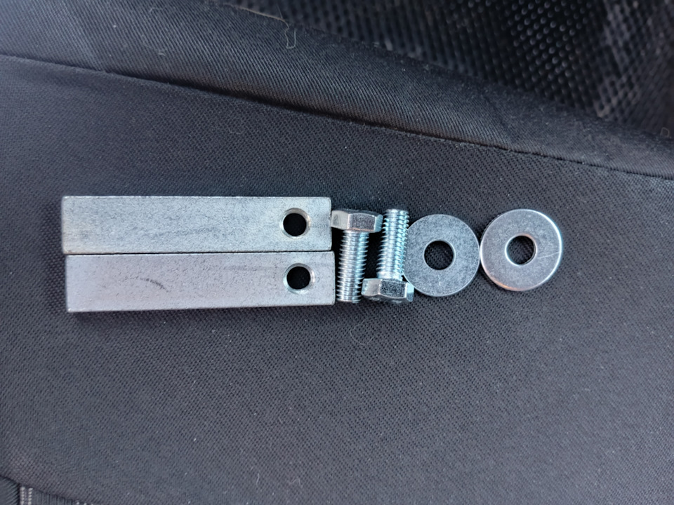 16# Замена закладных защиты двигателя. — Daewoo Gentra, 1,5 л, 2013 ...