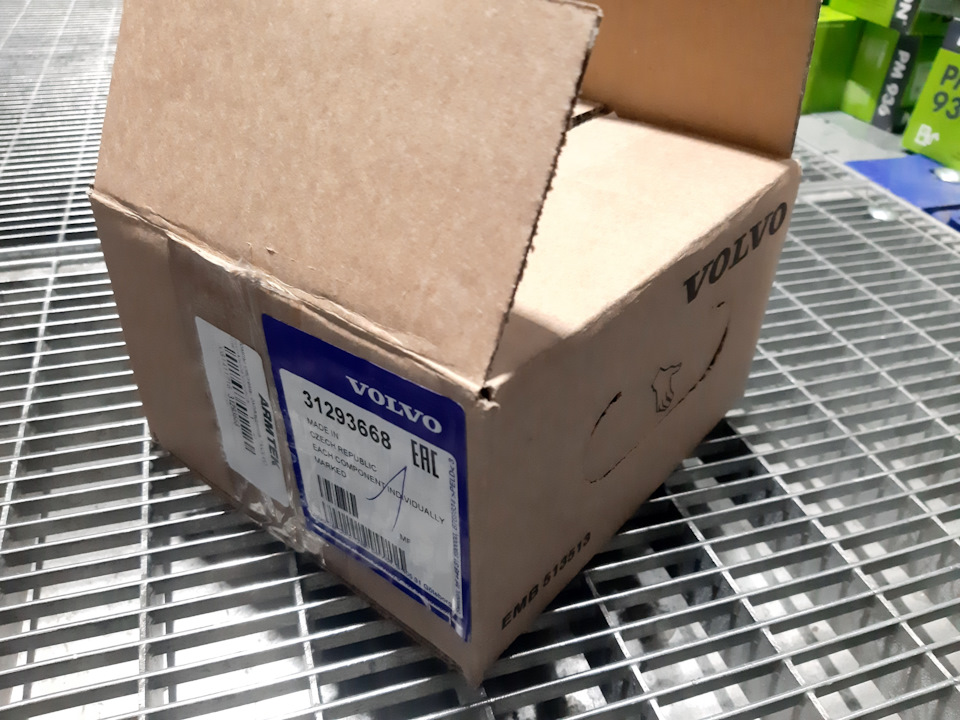 31293668 Водяной насос Volvo | Запчасти на DRIVE2