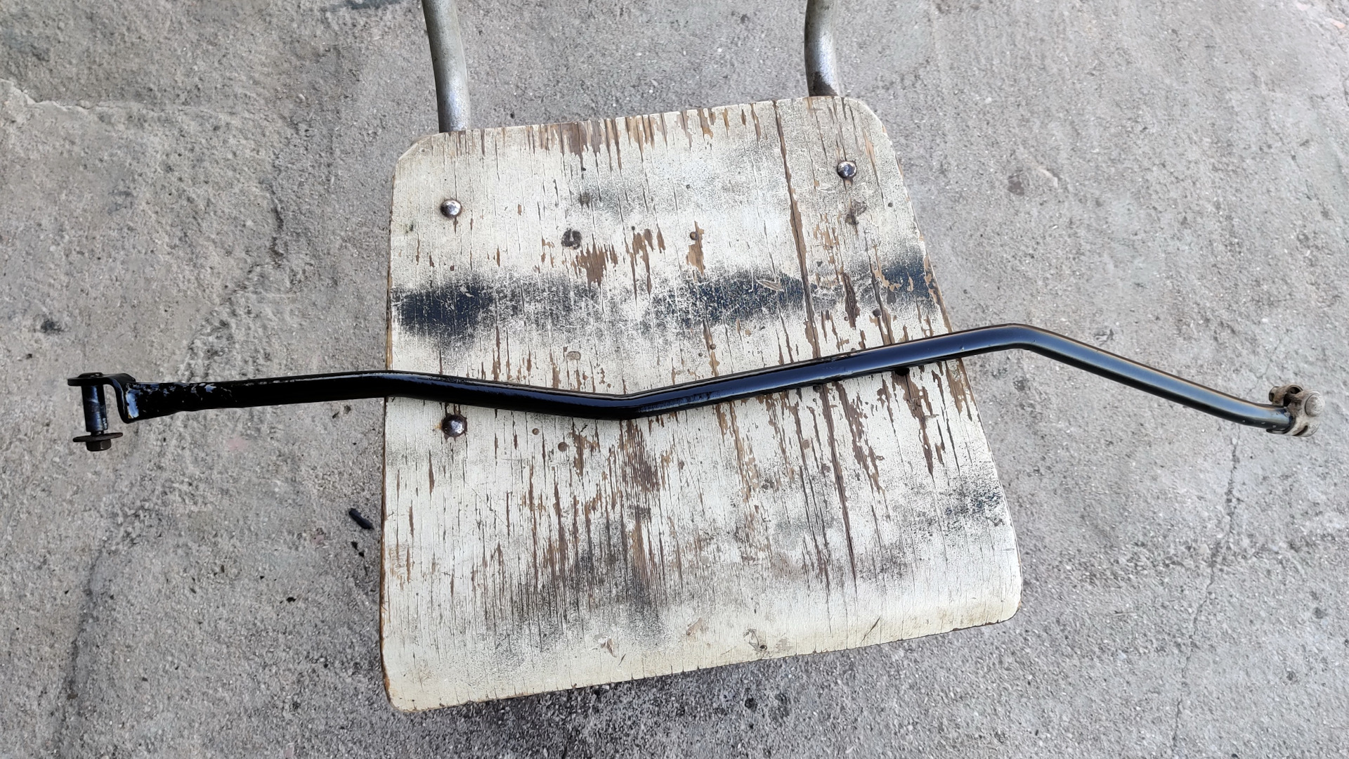 Renault Logan. Тяга кулисы КПП. — Renault Logan (1G), 1,6 л, 2007 года ...