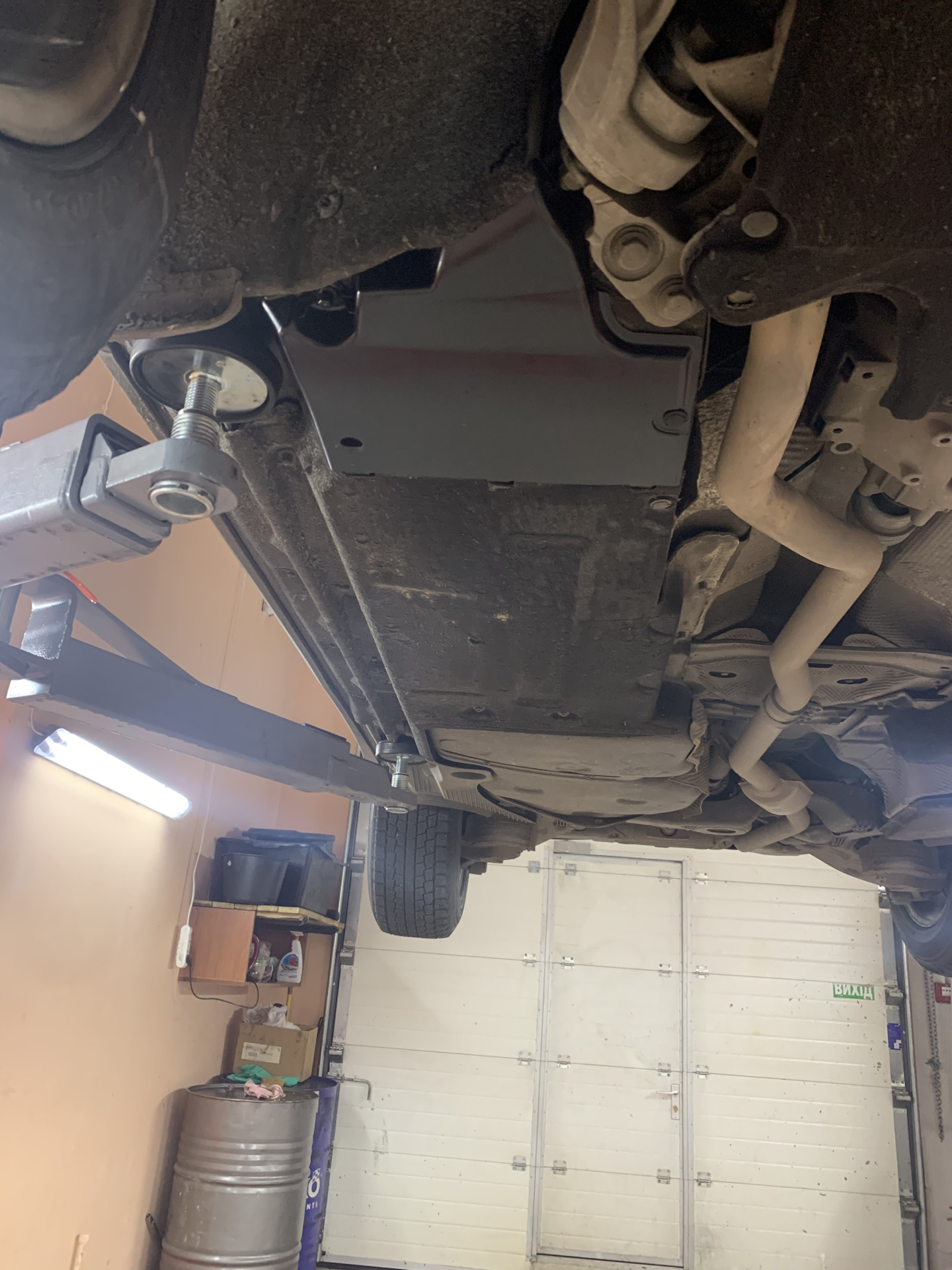 ТО S-tronic и многое другое — Audi Q5 (1G), 2 л, 2013 года | визит на ...