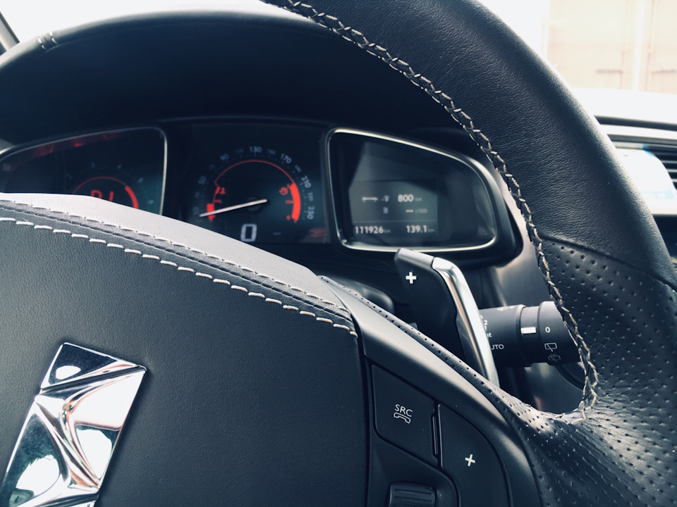 DS*Custom: Новые подрулевые лепестки! — Citroen DS5, 2 л, 2013 года ...