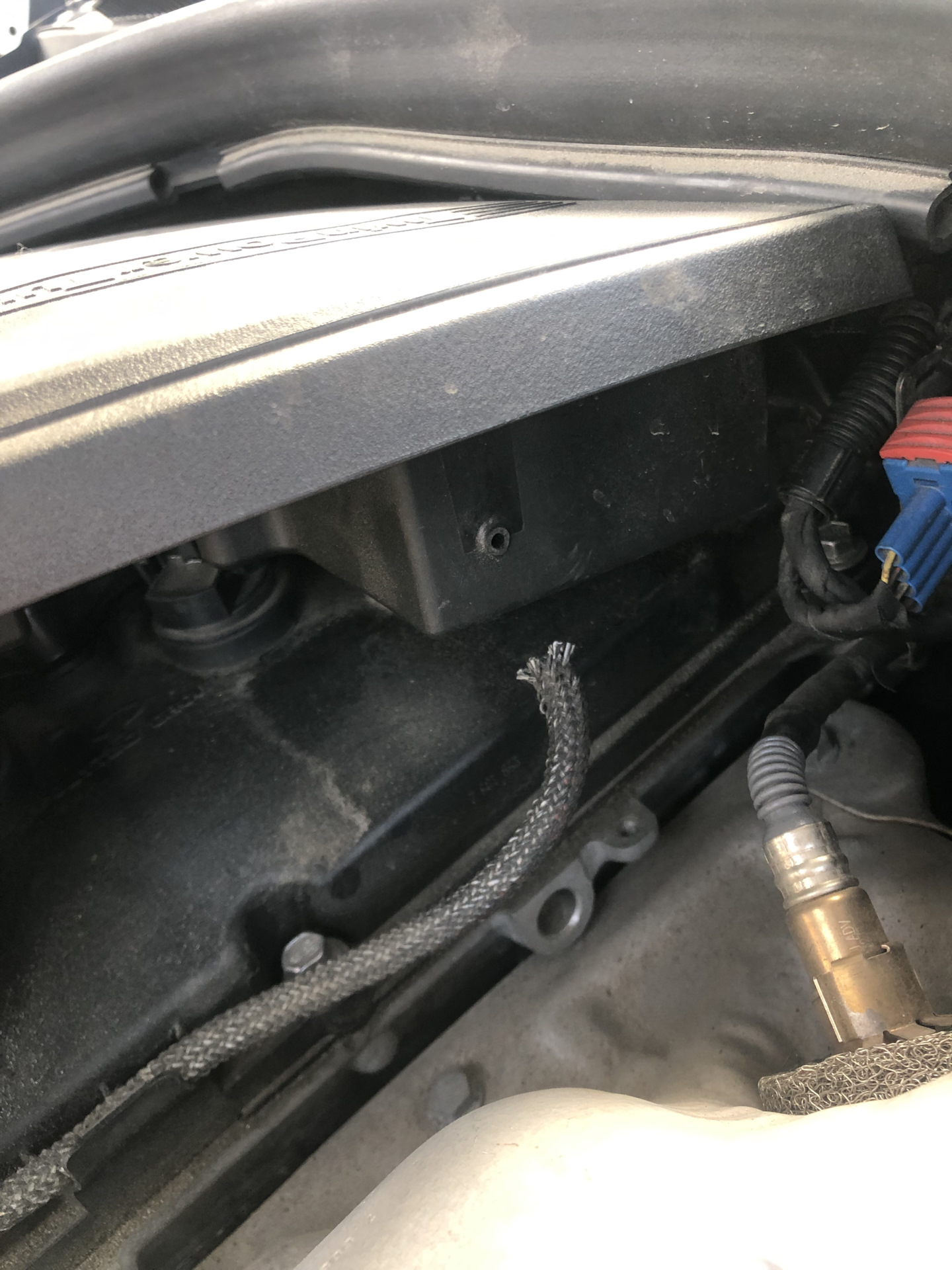 Крышка двигателя bmw f20 — BMW 1 series (F20), 1,6 л, 2012 года ...