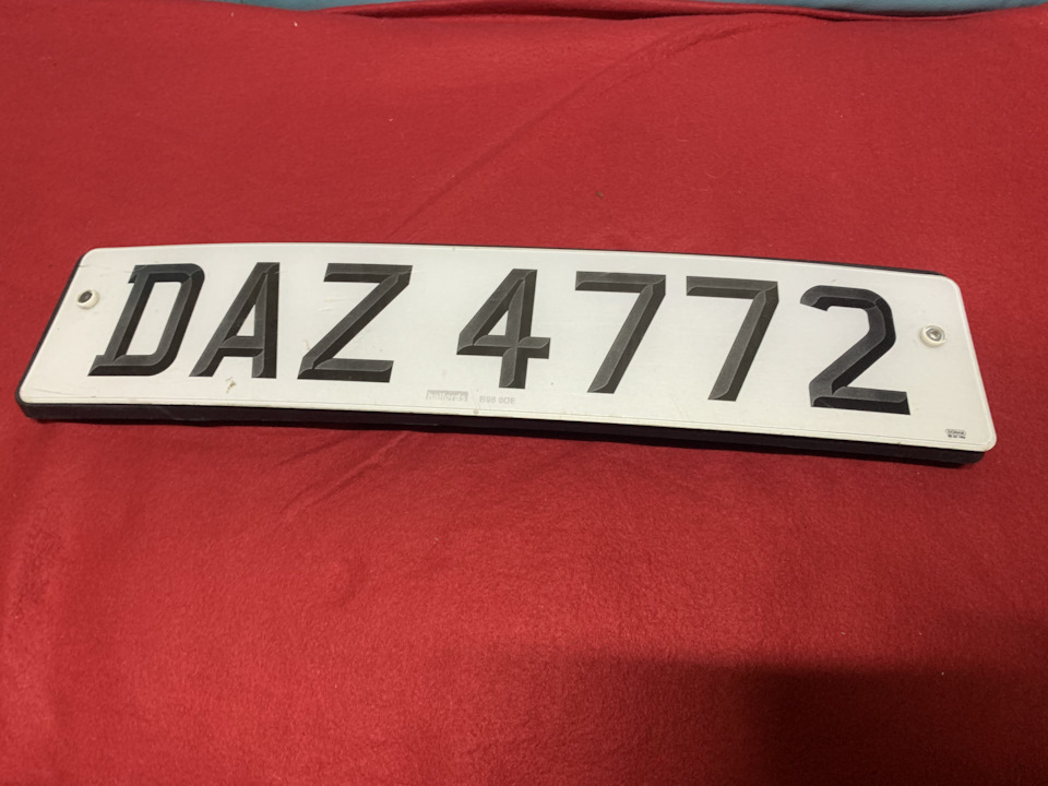 Пост-25 номерные рамки на магнитах — BMW X5 (E53), 3 л, 2004 года ...