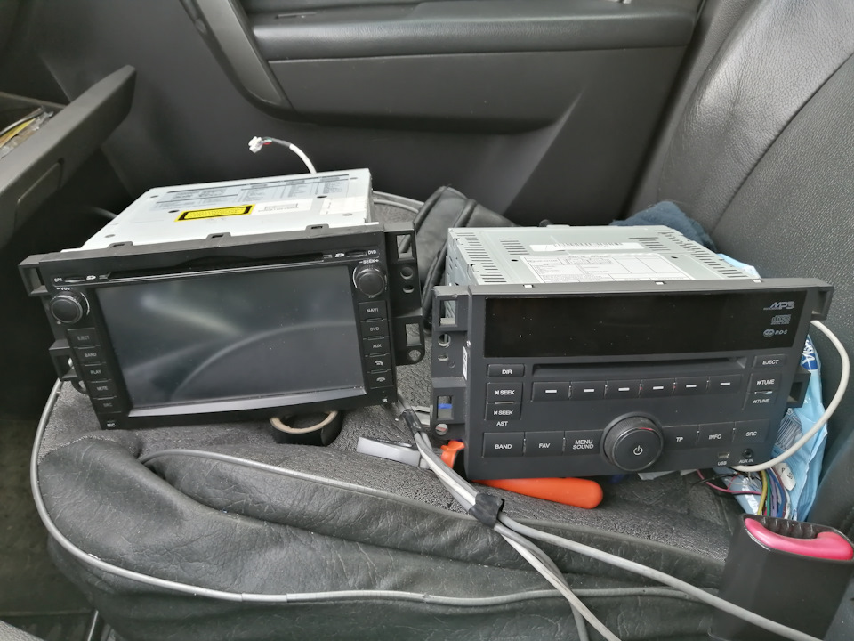 Установка новой детальки — Renault Megane II, 1,4 л, 2005 года ...