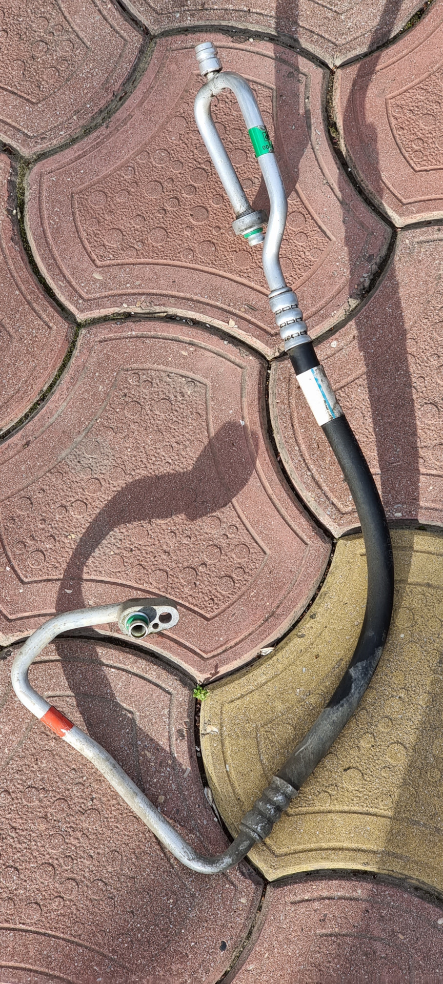 Трубка кондиционера KIA CEED JD 2013 — KIA Ceed SW (2G), 1,6 л, 2013 ...