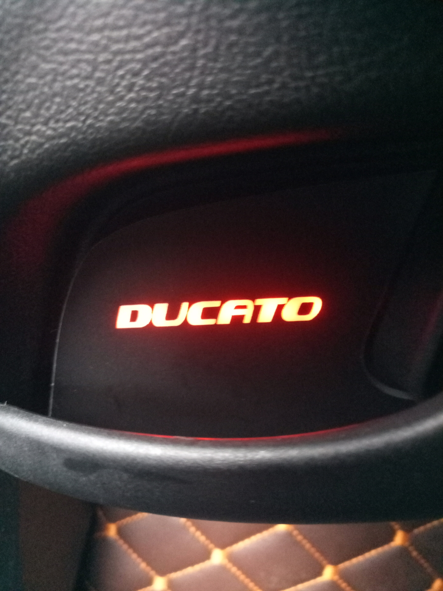 #056 Подсветка ручек дверей — FIAT Ducato III, 2,3 л, 2013 года ...