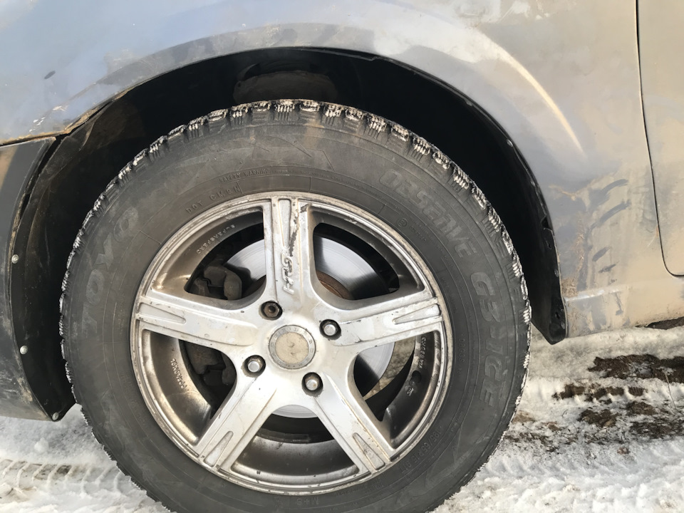 Установка подкрылок Ниссан Альмера Н16 — Nissan Almera II (N16), 1,8 л ...