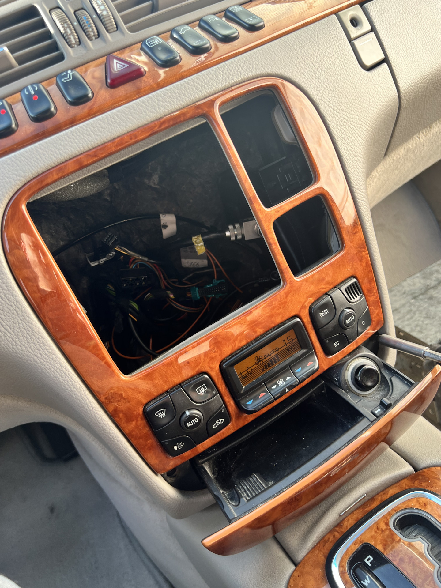 Вот и первые приветы ))) — Mercedes-Benz S-Class (W220), 3,2 л, 1999 ...