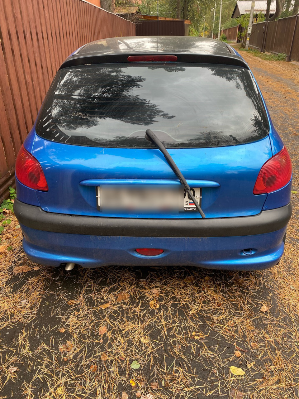 Задний дворник — Peugeot 206, 1,4 л, 2008 года | поломка | DRIVE2