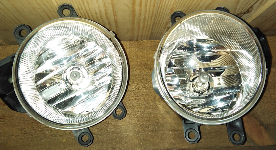 8121047010 ФАРА ПРОТИВОТУМ ЛЕВ+ПРАВ КОМПЛЕКТ+РЕШЕТКИ ХРОМ ОБОДОК RAV4 ...