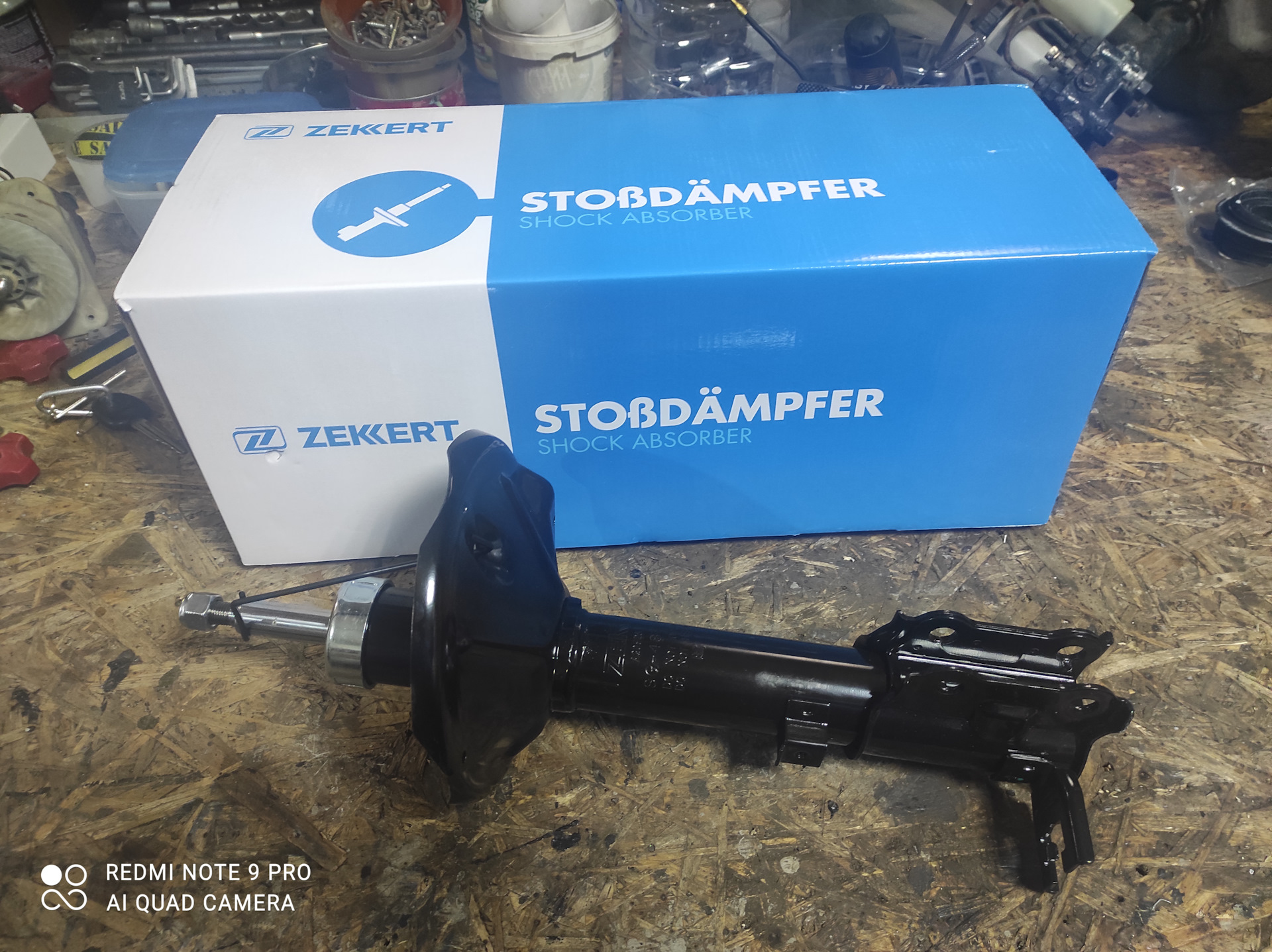 Замена задних амортизаторов. — Hyundai Accent (2G), 1,5 л, 2004 года ...