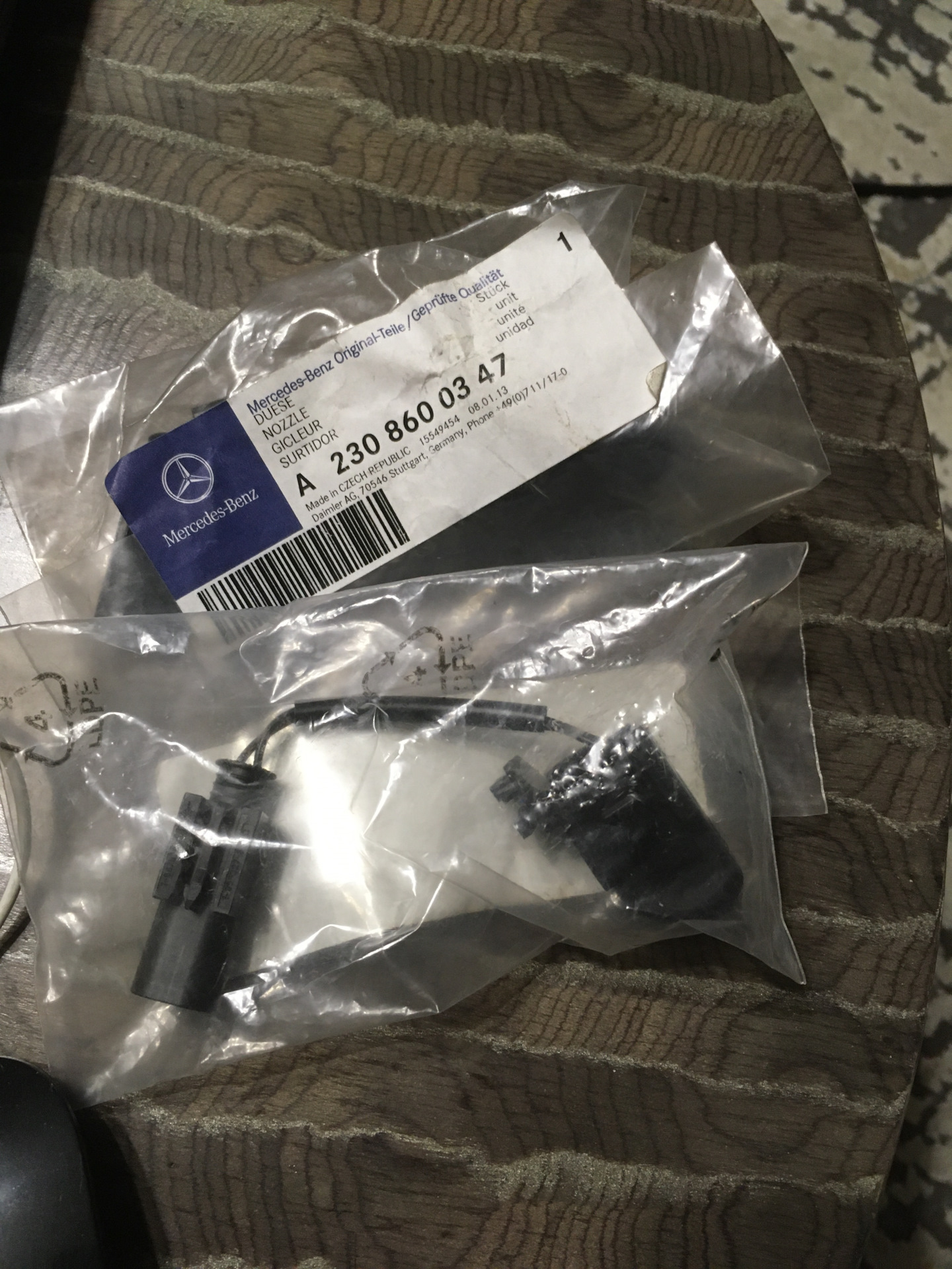 Форсунки омывателя лобового стекла — Mercedes-Benz S-Class (W220), 3,2 ...