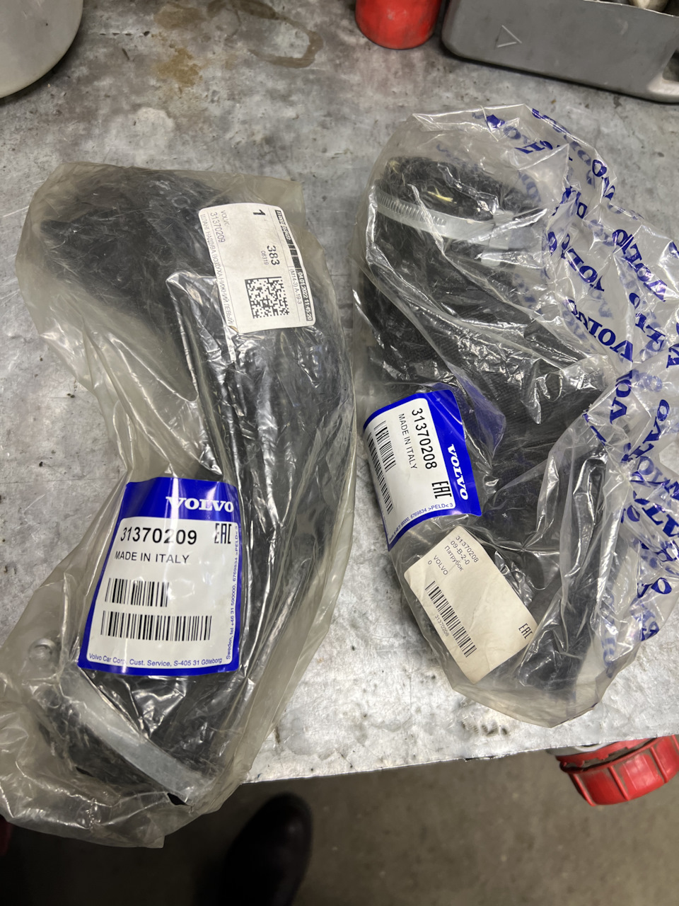 31370209 Патрубок интеркуллера Volvo | Запчасти на DRIVE2