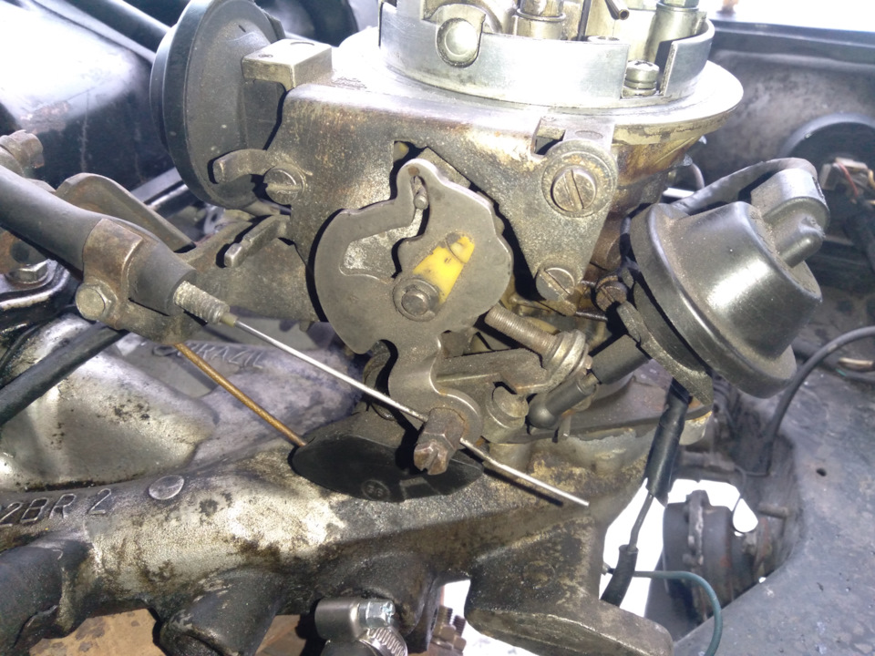 Pierburg 2E7 — Volkswagen Santana, 1,8 л, 1985 года | своими руками ...