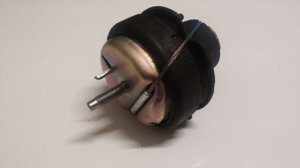 30778953 подушка двиг. Volvo | Запчасти на DRIVE2