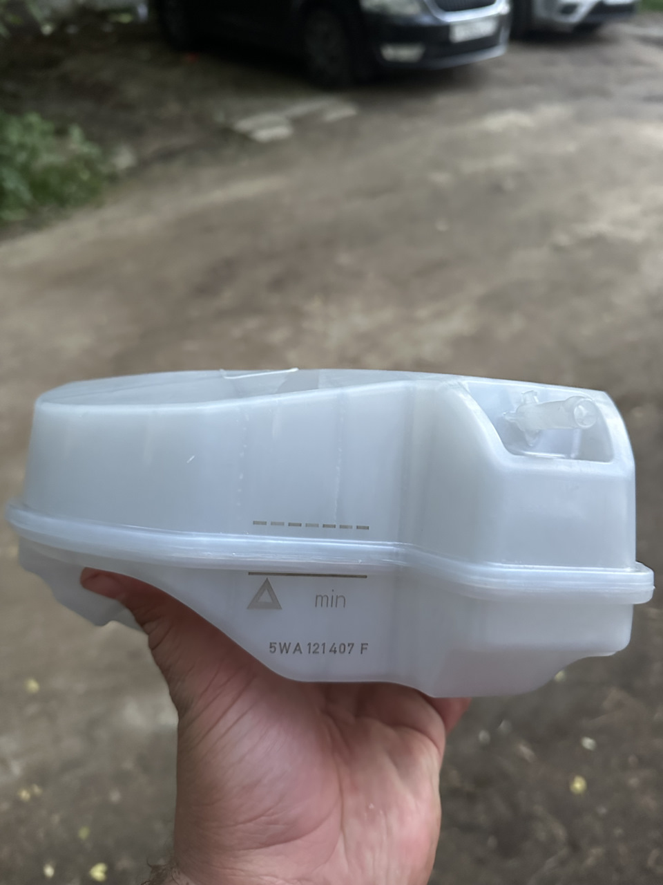 5WA121407F Engine Coolant Reservoir VAG | Запчасти на DRIVE2