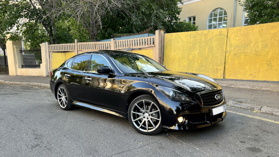 Infiniti Q70 3.7 бензиновый 2014 | на DRIVE2