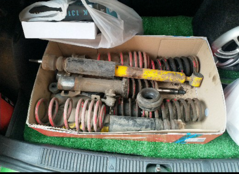 Запчасти — Skoda Fabia Mk2, 1,6 л, 2011 года | запчасти | DRIVE2