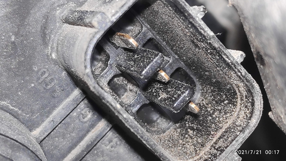 Ремонт корректора правой фары — Mitsubishi Galant (9G), 2,4 л, 2006 ...