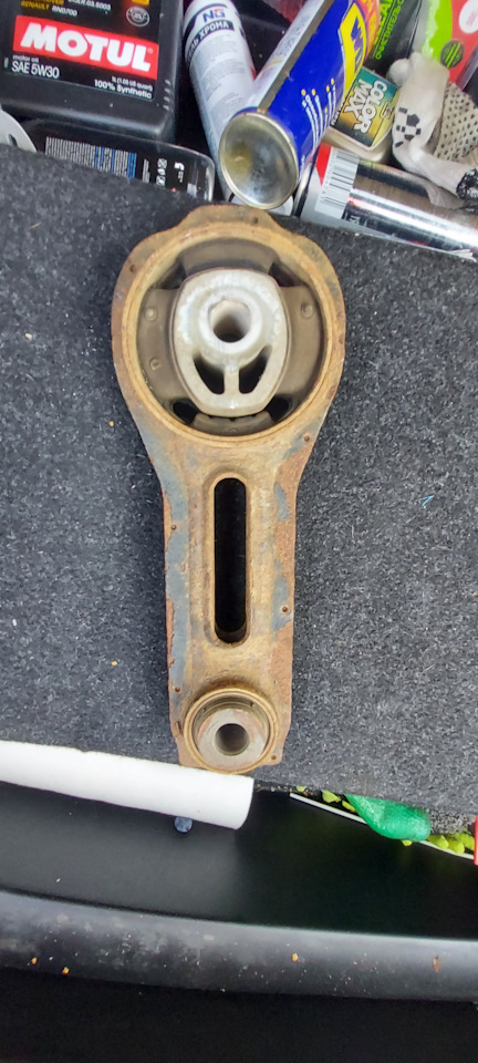 1092A229 Опора двигателя Mitsubishi | Запчасти на DRIVE2