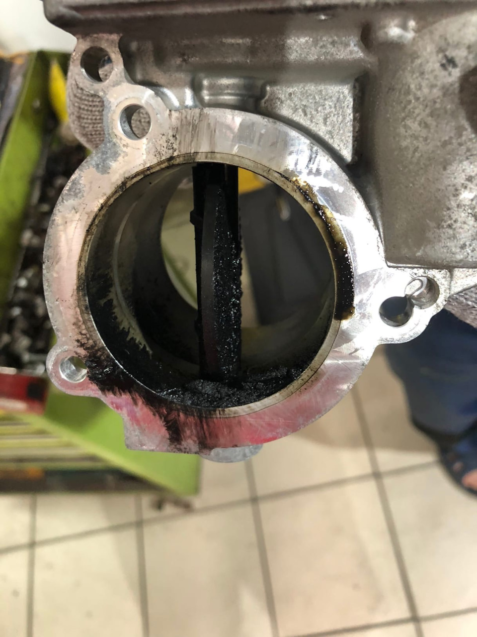 Замена свечей, установка Android — BMW X6 (E71/E72), 3 л, 2013 года ...