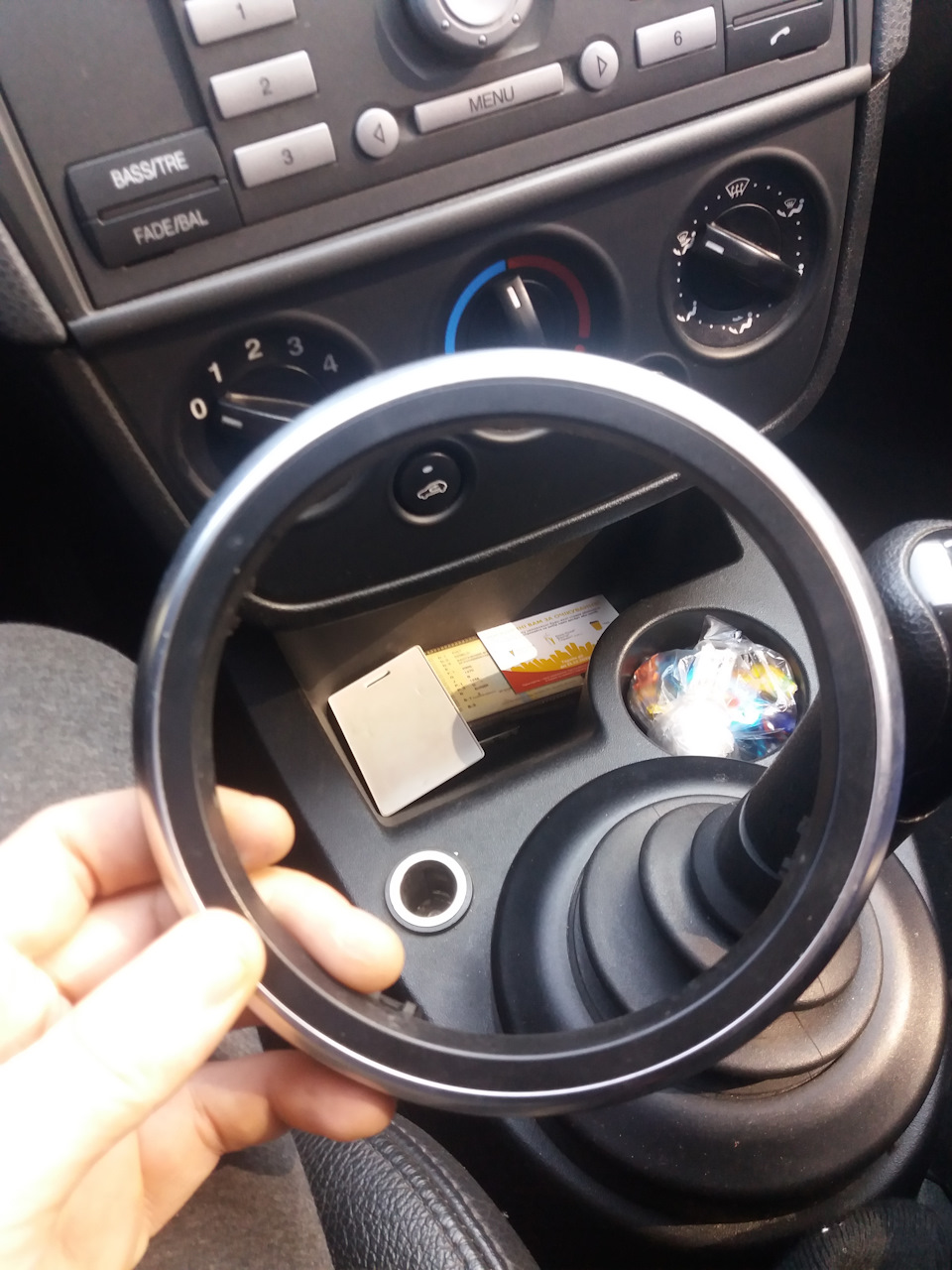 Рамка от фьюжыка — Ford Fiesta (Mk V), 1,4 л, 2007 года | аксессуары ...