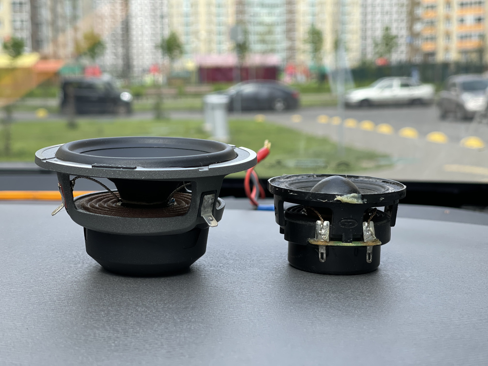 Трехполосная акустика Hertz — Citroen C4 Picasso (2G), 1,6 л, 2019 года ...