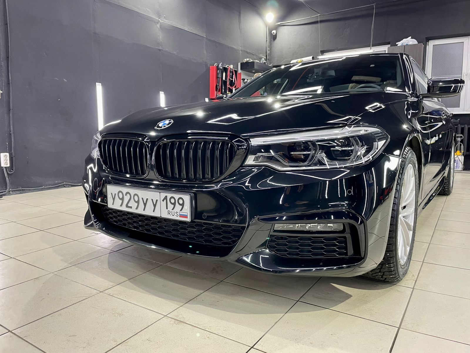 оклеился — BMW 5 series (G30), 3 л, 2018 года | стайлинг | DRIVE2