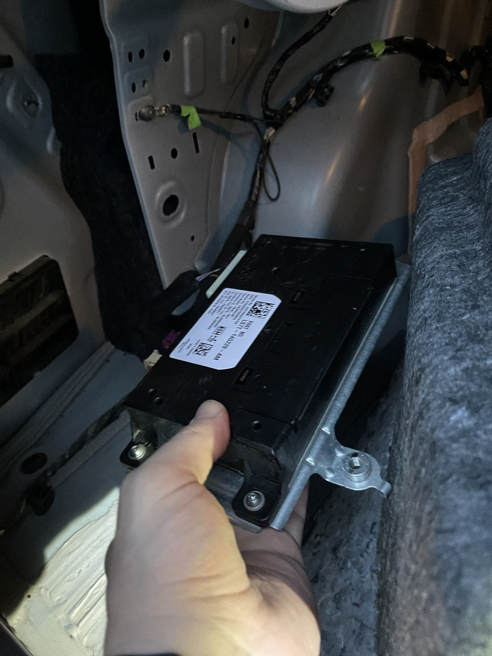 #3 — Как я подключал TCU (telematics control unit) — Ford Fusion ...