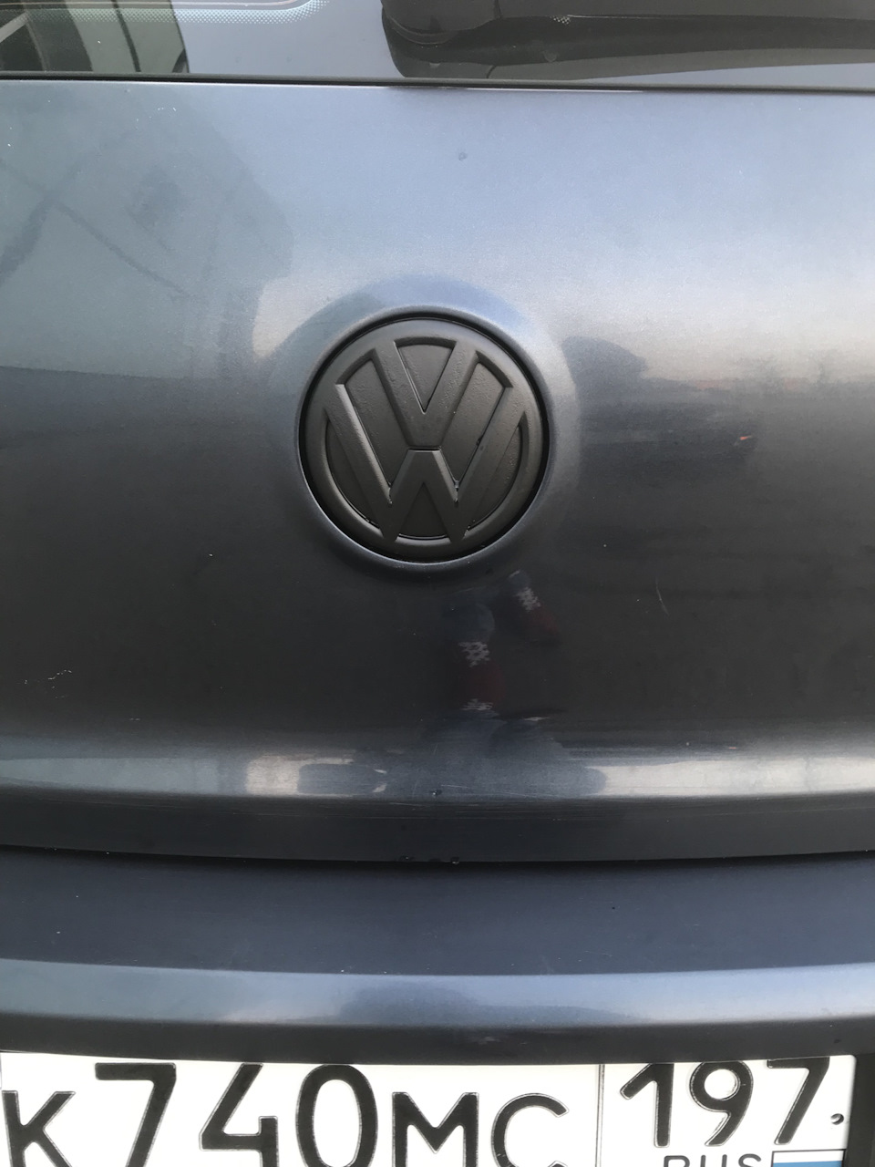 Чёрные значки — Volkswagen Golf Mk6, 1,4 л, 2011 года | просто так | DRIVE2