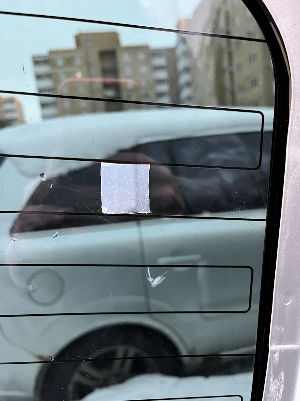 Новый регистратор, подключение, шторка в багажник, форсунки омывателя ...