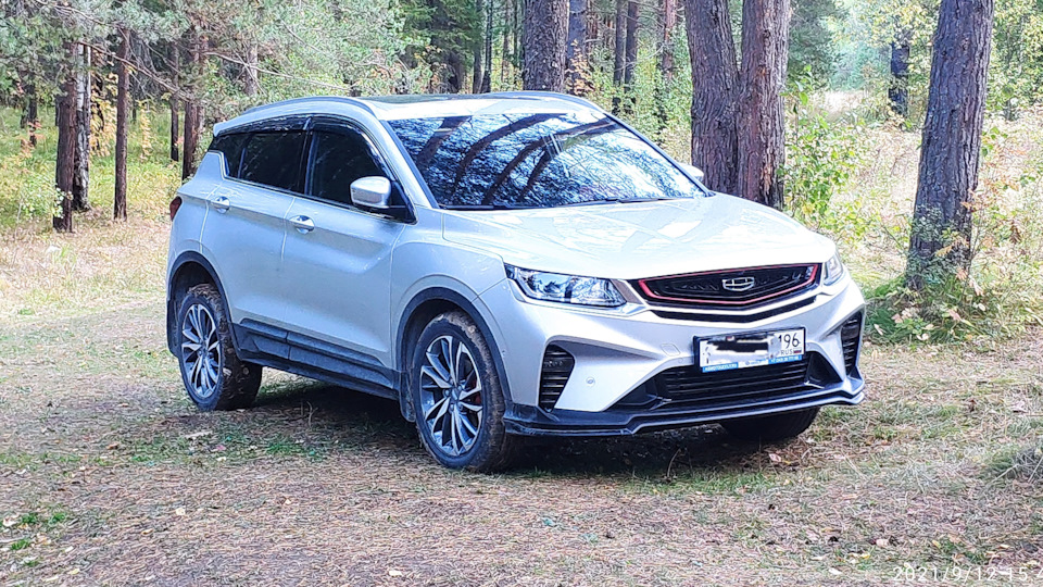 Geely Coolray (1G) 1.5 бензиновый 2021 | silver line на DRIVE2