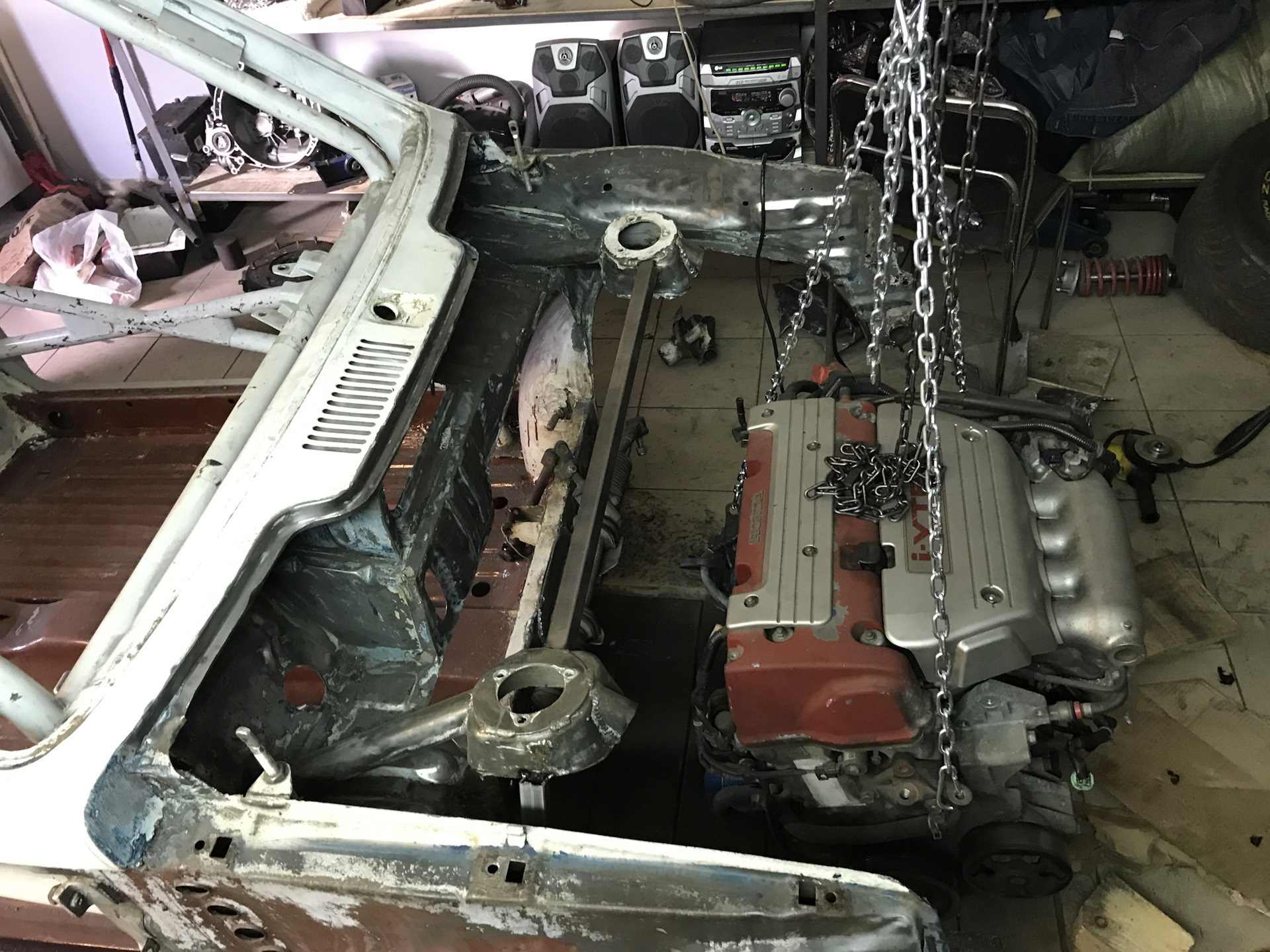 Как-то снег с песком возили — КаМаЗ 65115, 0,5 л., 2007 года | фотография | DRIVE2