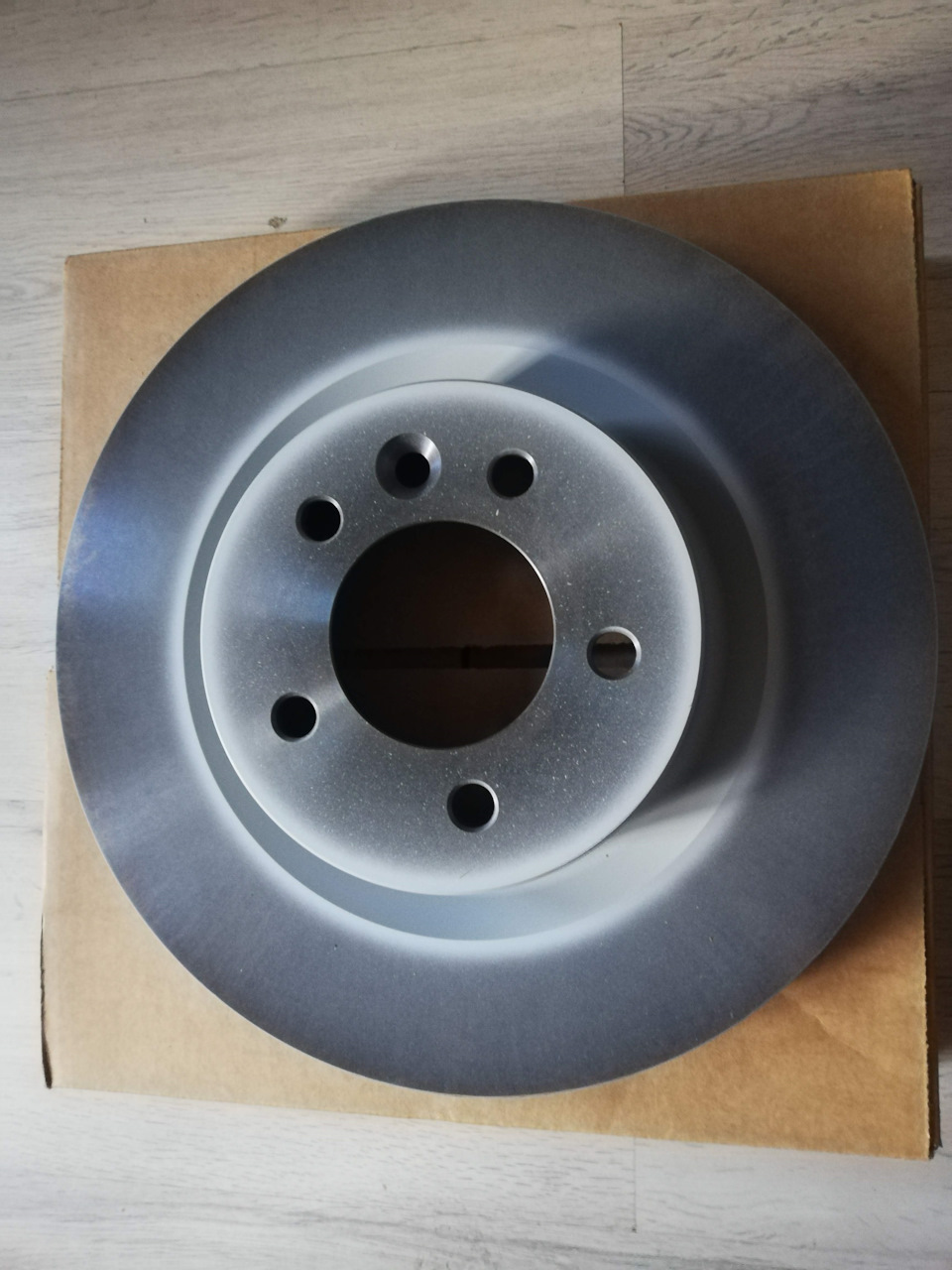 Тормоза — расходники. — Land Rover Discovery III, 4 л, 2006 года ...