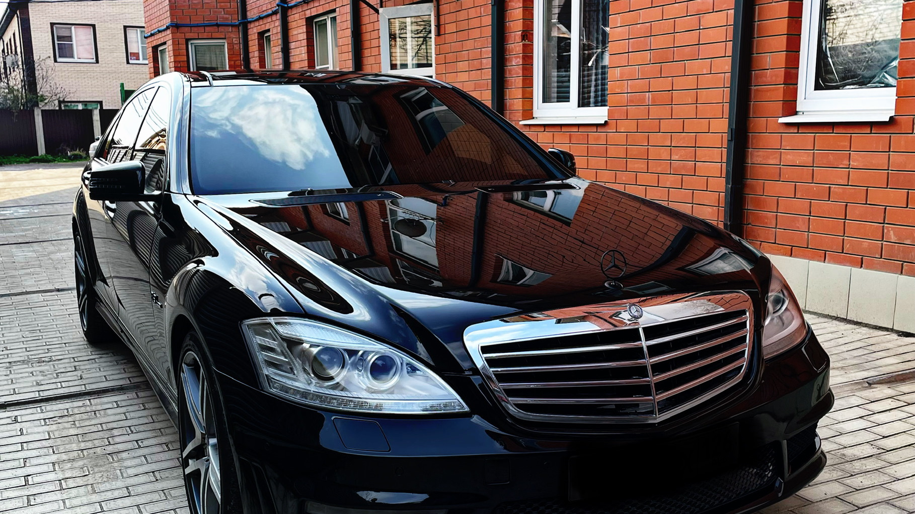 Mercedes-Benz S-Class (W221) 3.5 бензиновый 2009 | MONSTER на DRIVE2