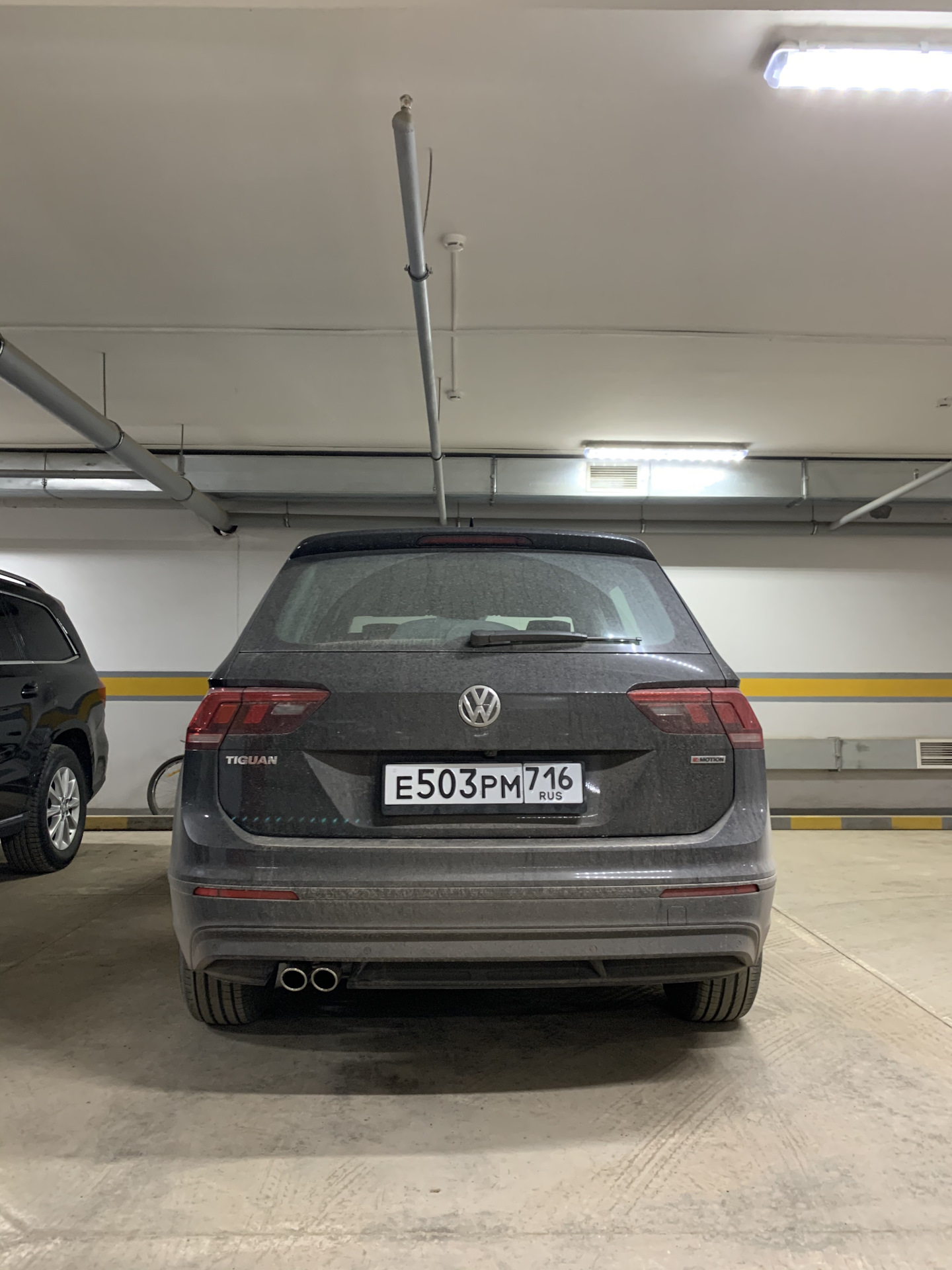 Насадки от Skoda Yeti и номера без триколора и отверстий — Volkswagen Tiguan (2G), 1,4 л, 2020 ...