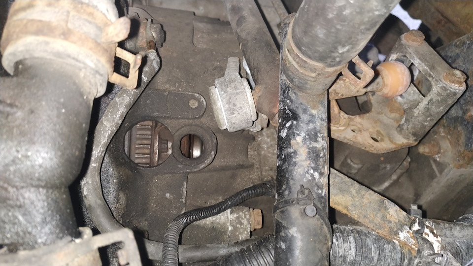 Доездились! — Volkswagen Transporter T4, 2,4 л, 1993 года | поломка ...