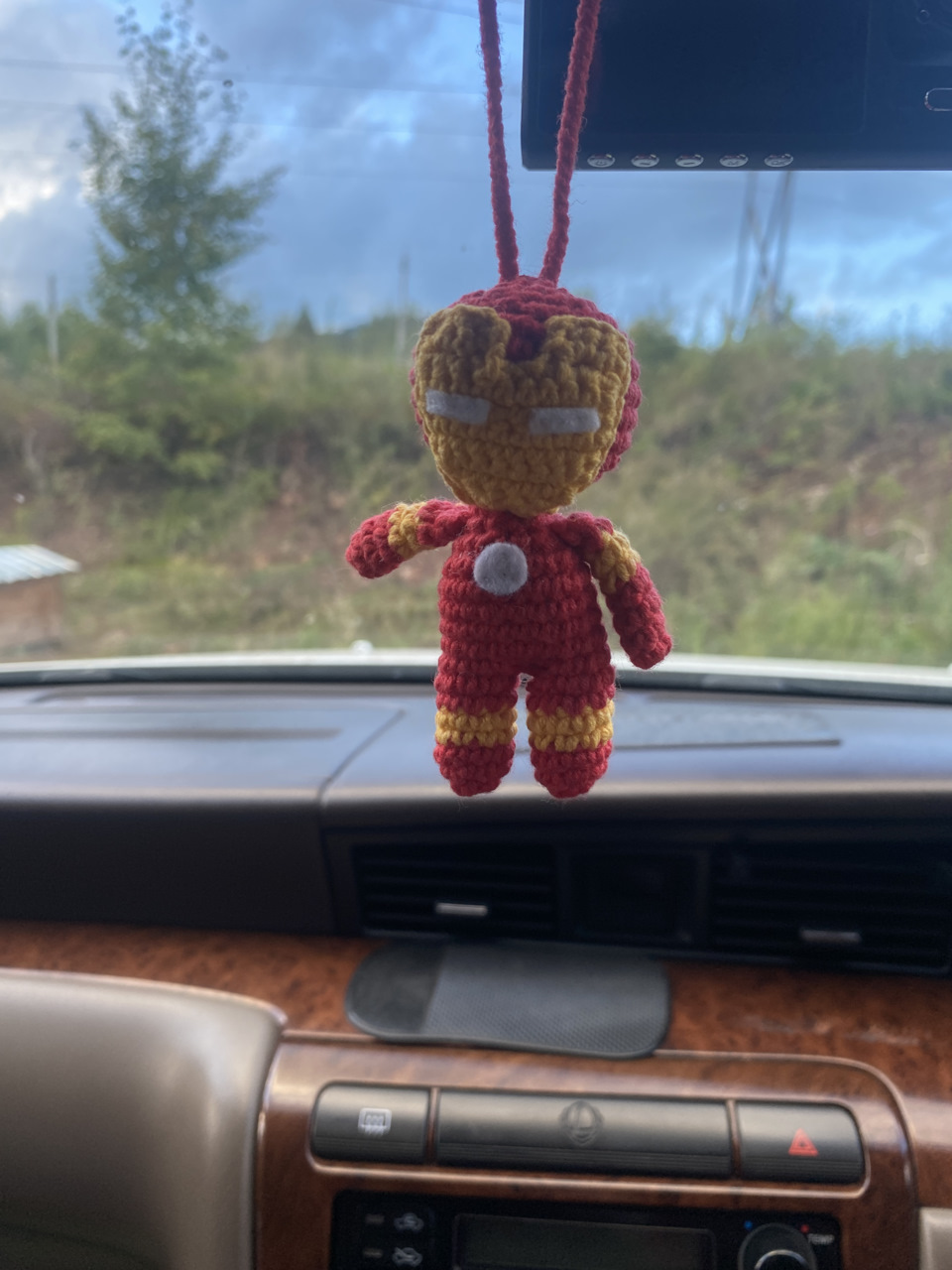 Замена передних тормозных колодок — Nissan Laurel (C35), 2 л, 1998 года ...