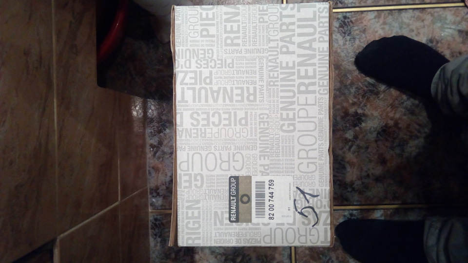 8200744759 Фонарь прав. RENAULT | Запчасти на DRIVE2