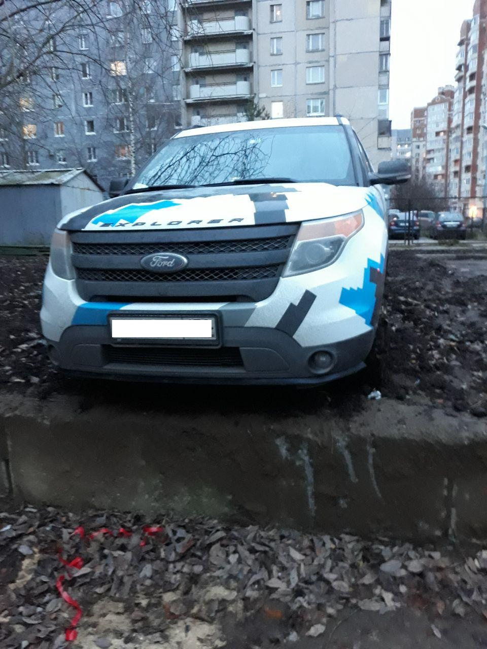 Резиновая губа на передний бампер. — Ford Explorer (5G), 3,5 л, 2013 ...