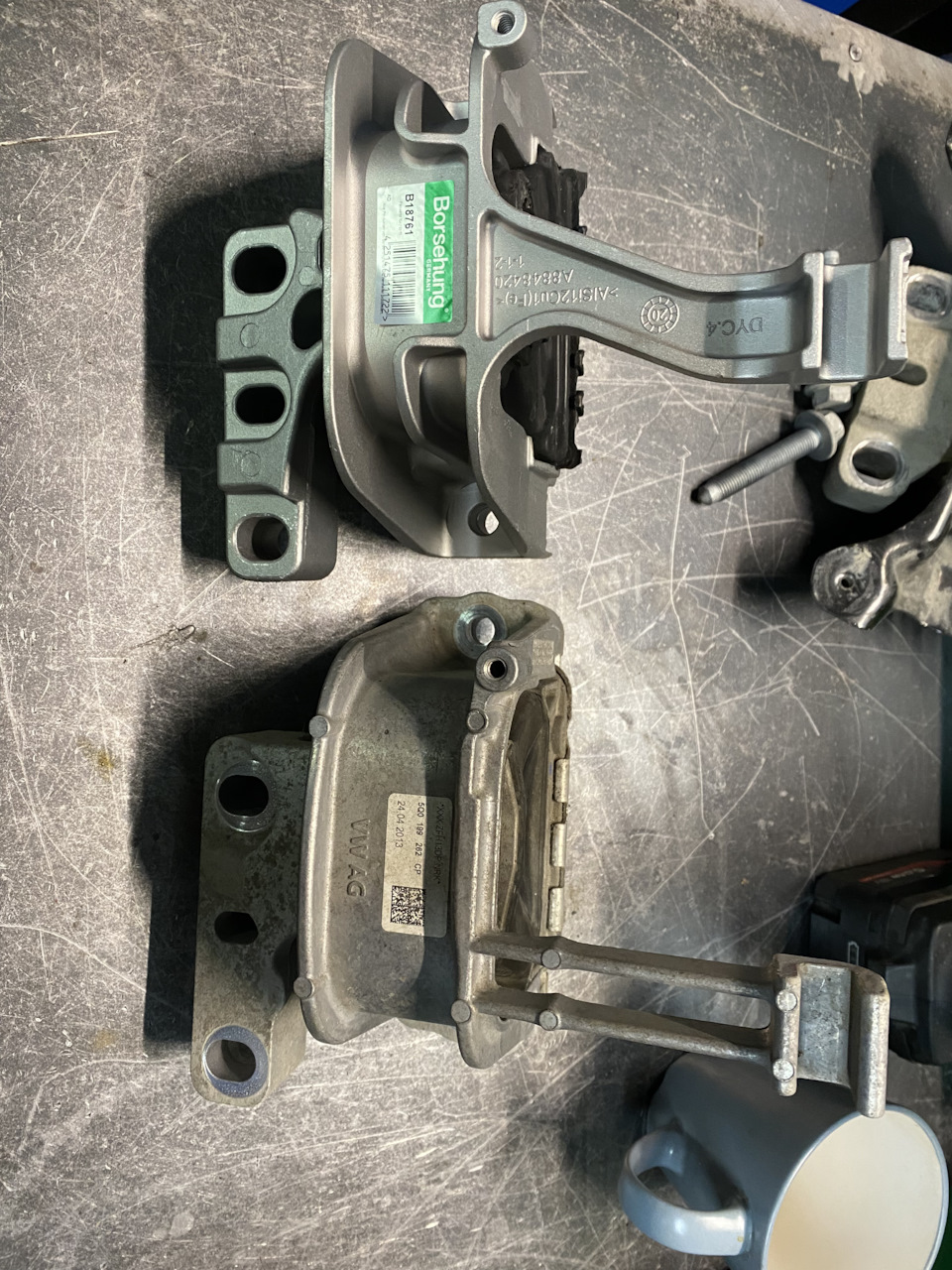 B18761 Опора двигателя правая BORSEHUNG | Запчасти на DRIVE2