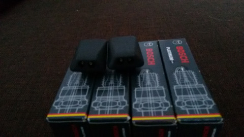 8D0955987 Форсунка омыв лобового стекла / AUDI 80,90,100,200, V8, A-4/6 ...